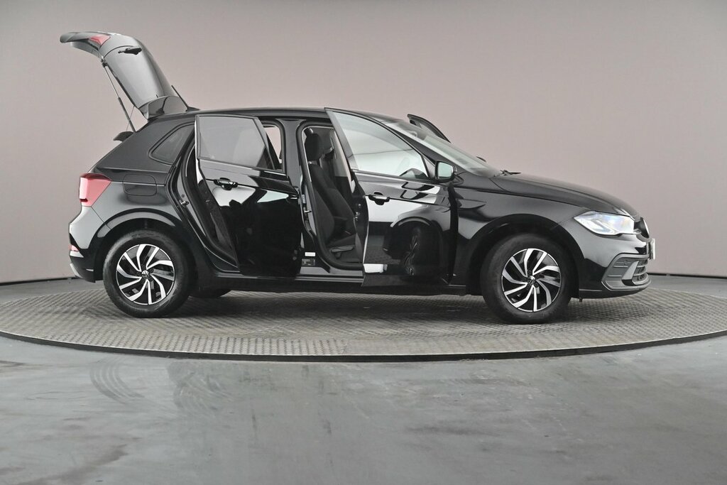 Used 2023 Volkswagen Polo P18ADW 1.0 TSI R-Line Hatchback 5dr Petrol ...