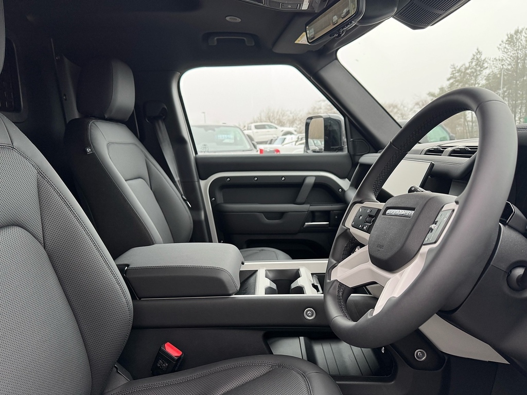 Used 2025 Land Rover Defender 110 D250 Hard Top with DSC Exclusive ...