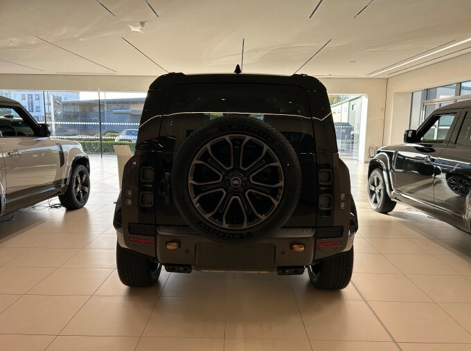 Used 2026 Land Rover Defender 110 P635 V8 MHEV OCTA Euro 6 on Finance ...