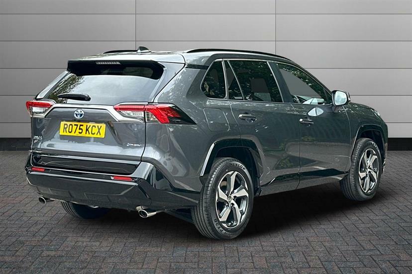 YY25GNK Check History Free / Dealer Reviews / Currently for Sale - Used ...