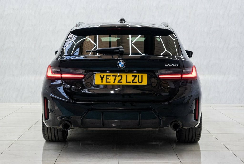 Used 2022 BMW 3 Series 2.0 320i M Sport Auto Euro 6 (s/s) 4dr on ...