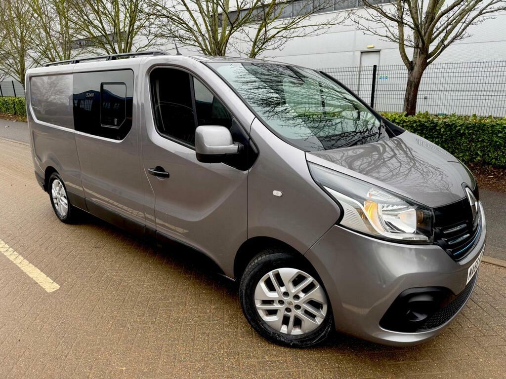 Used 2016 Renault Trafic 1.6 dCi 29 Sport Nav LWB Standard Roof Euro 6 ...