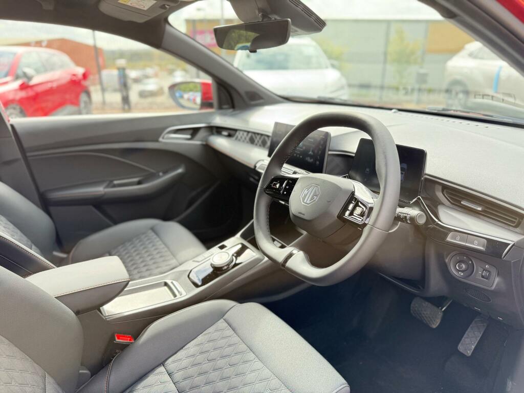 Used 2025 MG MG3 1.5 Hybrid+ MHEV Trophy Auto Euro 6 (s/s) 5dr on ...