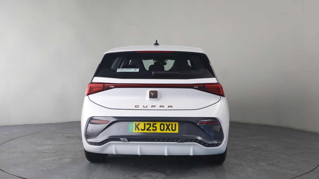Used 2025 Cupra Born e-Boost 59kWh V2 Hatchback 5dr Electric Auto (230 ...